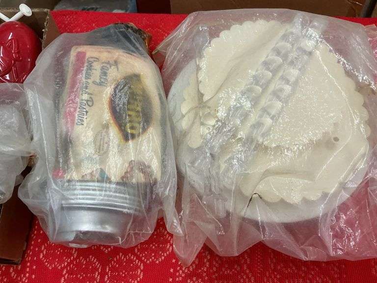 Pastry press cake do or supplies - SCHULTIS & SON, INC.