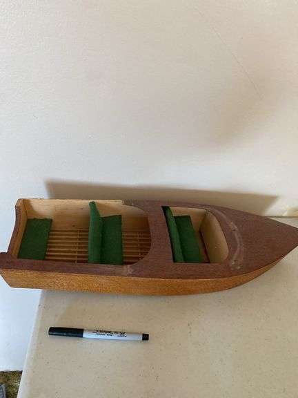 Balsa wood boat hand made 22 in - SCHULTIS & SON, INC.
