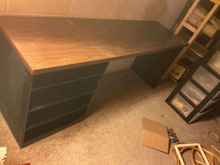 Sewing work counter with storage 2737×65×18 inches - SCHULTIS & SON, INC.