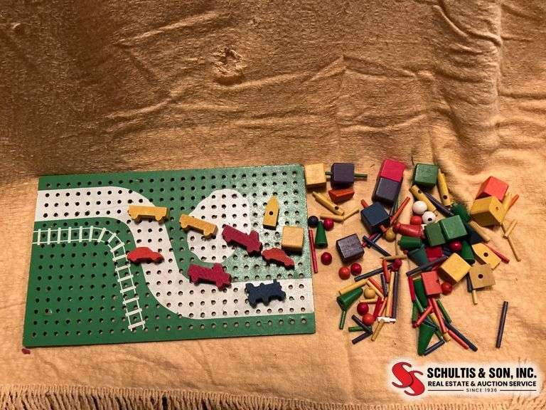 Wooden Pegboard Toy Set - SCHULTIS & SON, INC.