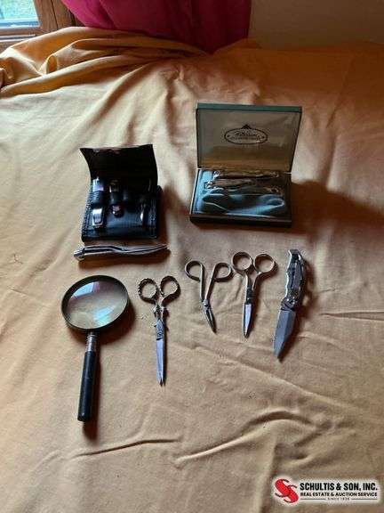 Personal Grooming Tools Set - SCHULTIS & SON, INC.