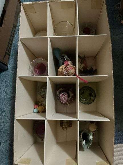 12 home decor each one different - SCHULTIS & SON, INC.