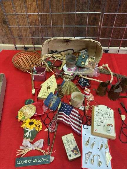 Many craft items - SCHULTIS & SON, INC.