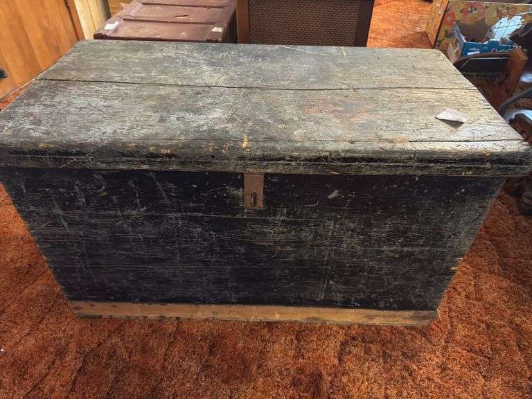 Antique wooden chest saw - SCHULTIS & SON, INC.