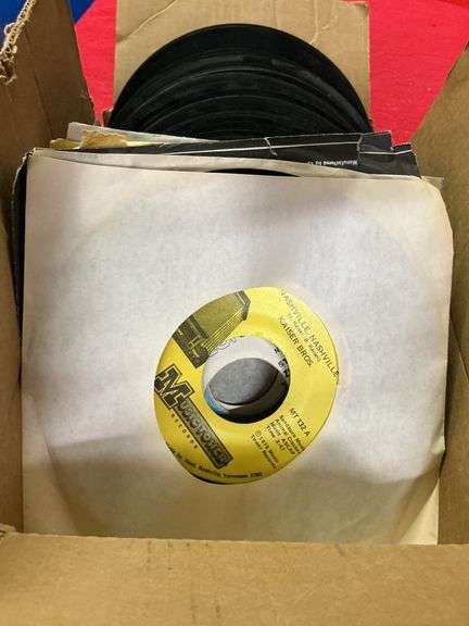 Collection of 45 RPM records - SCHULTIS & SON, INC.