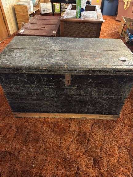 Antique wooden chest saw - SCHULTIS & SON, INC.