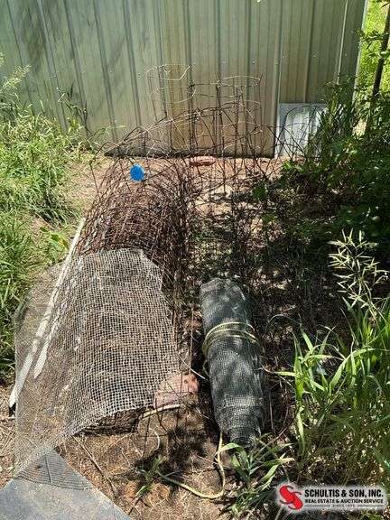 Wire and tomato cages - SCHULTIS & SON, INC.