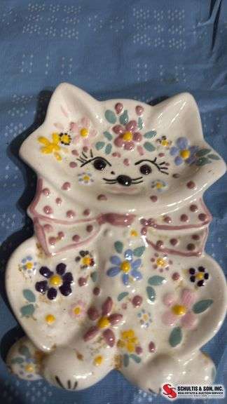 Chicken family and kitty spoon rest - SCHULTIS & SON, INC.