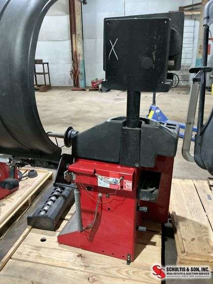 Hunter GSP 9200 wheel balancer 10colet set works as should - SCHULTIS ...