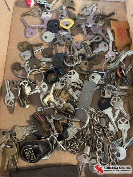 Keys , knife sharpener - SCHULTIS & SON, INC.