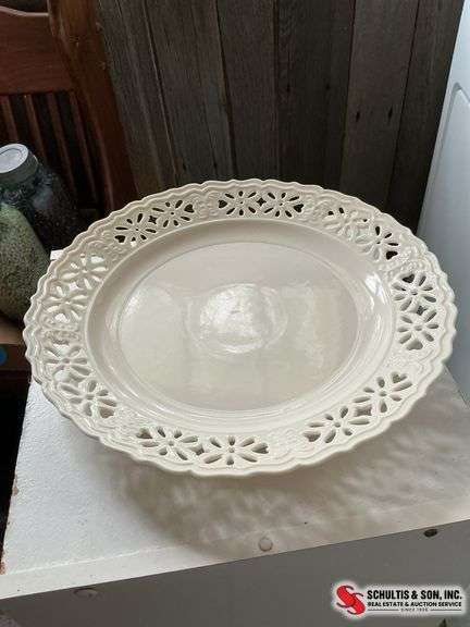 Ceramic serving dishes - SCHULTIS & SON, INC.