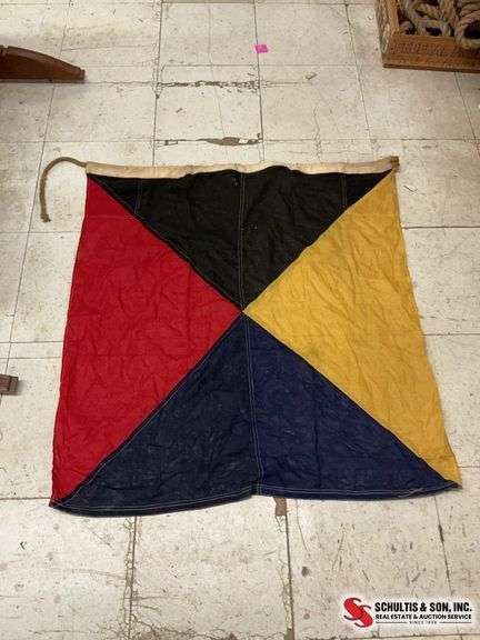 WW2 NAVY SIGNAL FLAG - SCHULTIS & SON, INC.