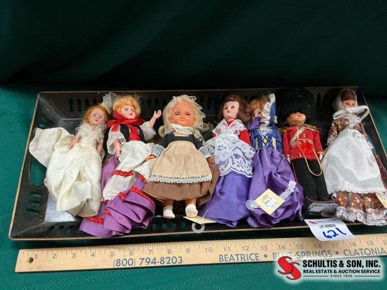 Tray with Seven Dolls - SCHULTIS & SON, INC.