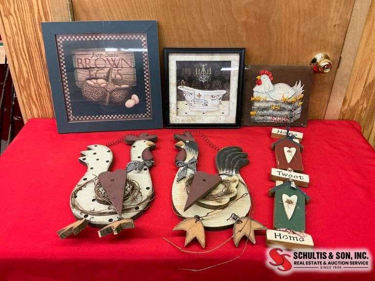 Primitive Chicken Decor Set - SCHULTIS & SON, INC.