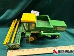Antique John Deere Combine Toy - SCHULTIS & SON, INC.