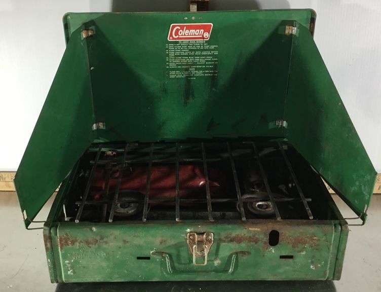 Coleman 425E Camping Stove - Sherwood Auctions