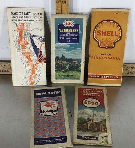 5 Vintage Gas Station/Oil Road Maps From 1940’s to 50’s - Sherwood Auctions