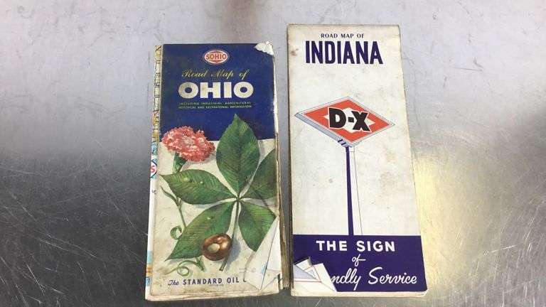 6 Vintage Gas Station/Oil Road Maps (most 1950’s) - Sherwood Auctions