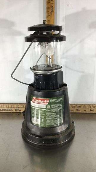 Coleman Deluxe 2 Mantle Instastart Quickpack Lantern - Sherwood Auctions