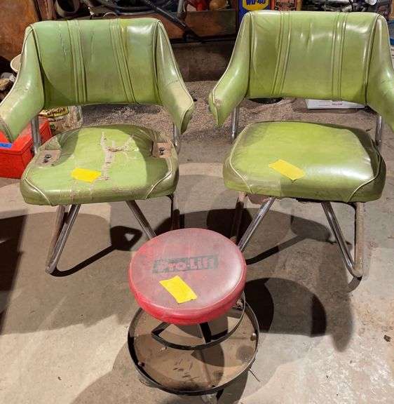 Two green chairs and a pro lift shop seat on wheels - Sherwood Auctions