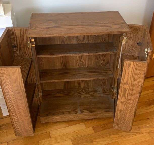 Wooden VHS/DVD case - Sherwood Auctions