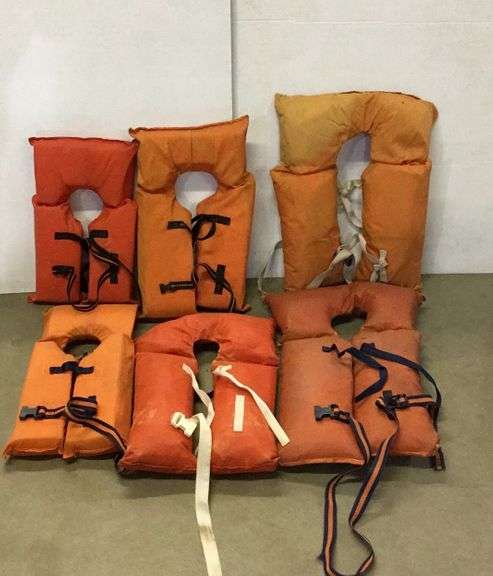 Life Jackets - Sherwood Auctions