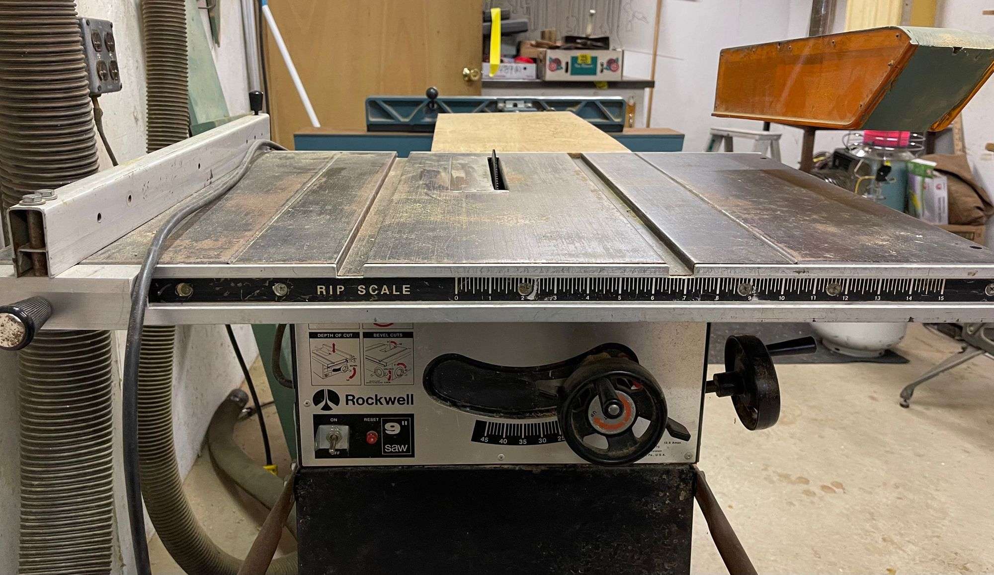 Rockwell 9 Table Saw w Handbuilt Accessories Sherwood Auctions