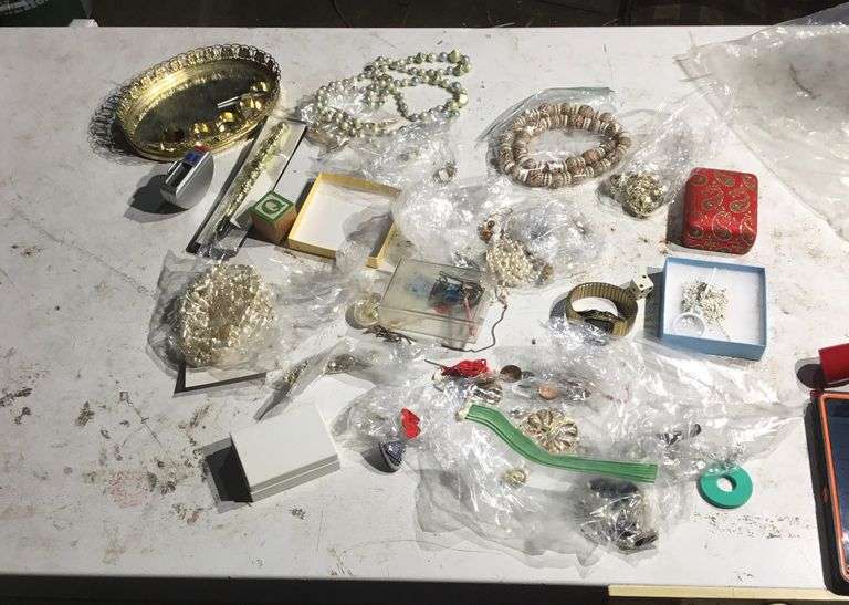 Assorted Jewerly - Sherwood Auctions