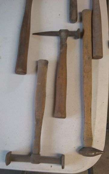 Body Hammers of Assorted Sizes and Types - Sherwood Auctions