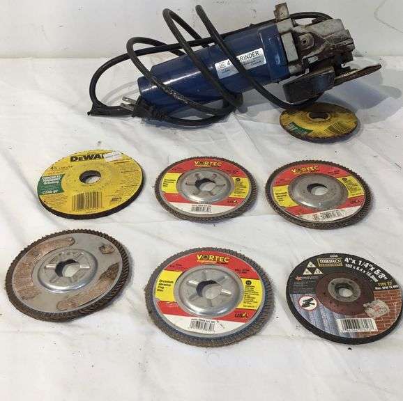 Strong Arm 4 1/2' Angle Grinder and Assorted Grinding Discs - Sherwood ...