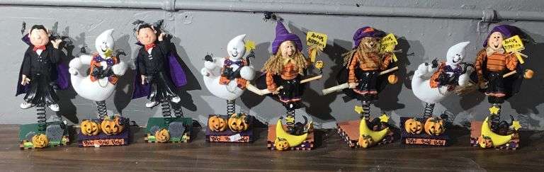 Avon Halloween Decor New in Boxes - Sherwood Auctions