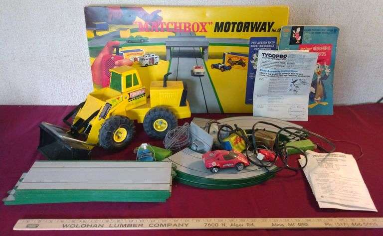 Tonka Metal Mighty Diesel Truck + "Matchbox" Motorway - Sherwood Auctions