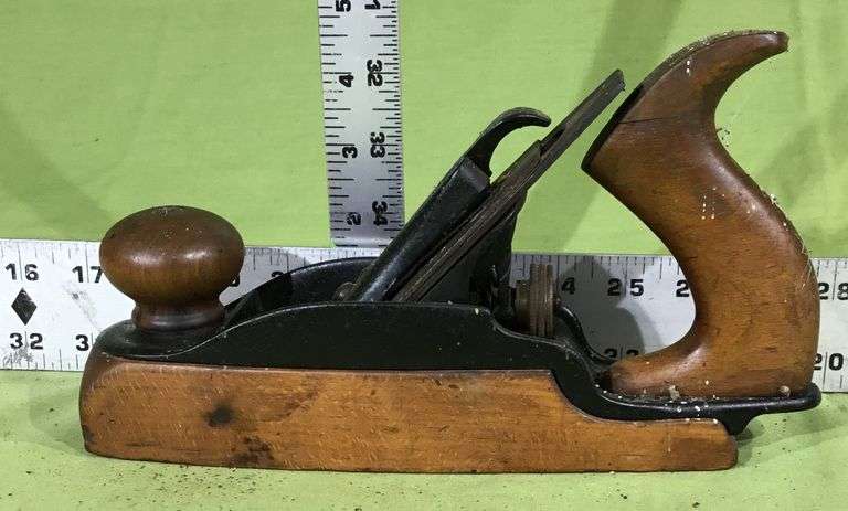 Antique 9 1/2” Bench Plane - Sherwood Auctions