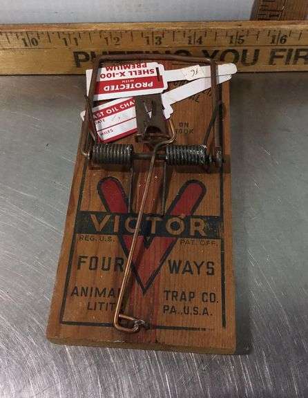 Large Mouse Trap, Gauges, Tools, Vintage Keys and More - Sherwood Auctions