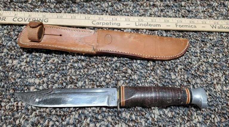 11" Vintage Kabar 1207 Hunting Knife Fix Blade w/Sheath - Sherwood Auctions
