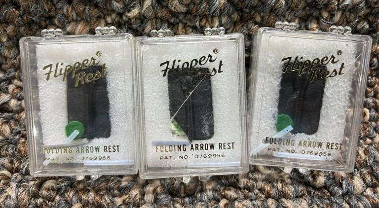 Flipper Rest Folding Arrow Rests - Sherwood Auctions