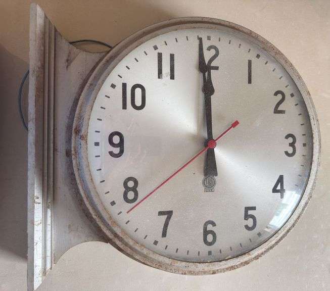 Natscd Line Clock - Sherwood Auctions