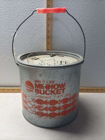 Minnow Bucket - Sherwood Auctions