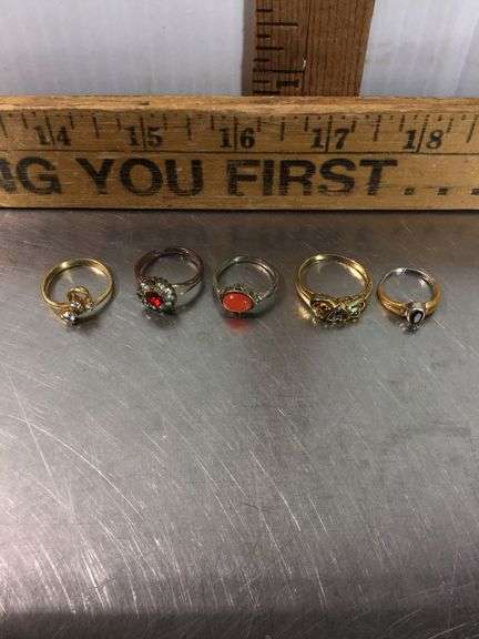 Rings, Pins and Earrings - Sherwood Auctions