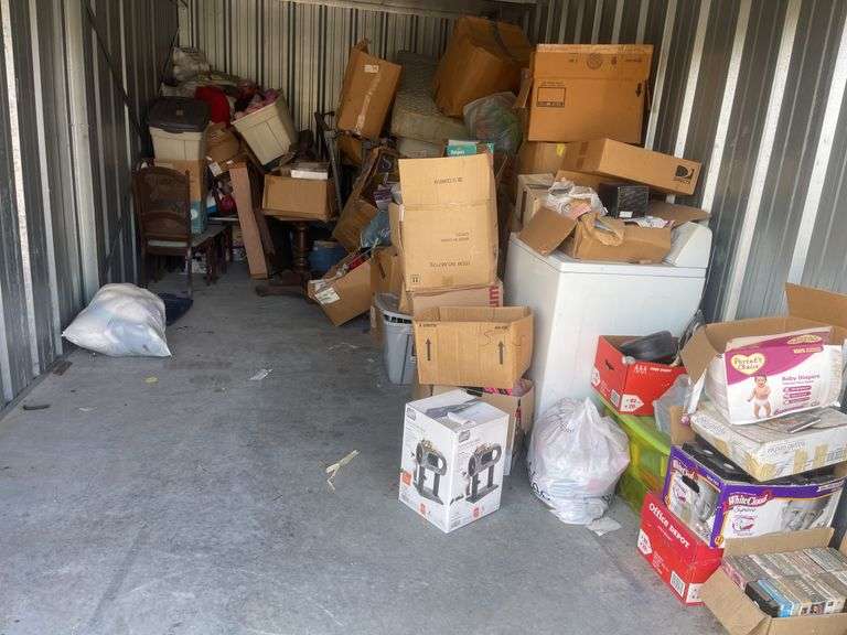 10’x20’ Storage Unit- Josh & Meg Elsea- Mini Mac - Sherwood Auctions