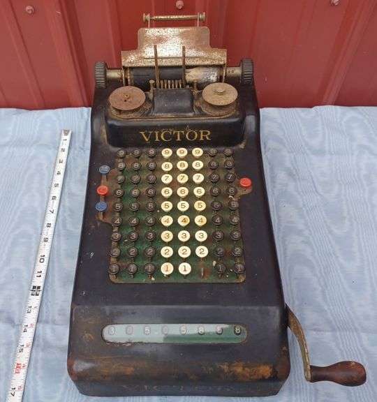 Vintage Victor Adding Machine 9 x 16 - Sherwood Auctions