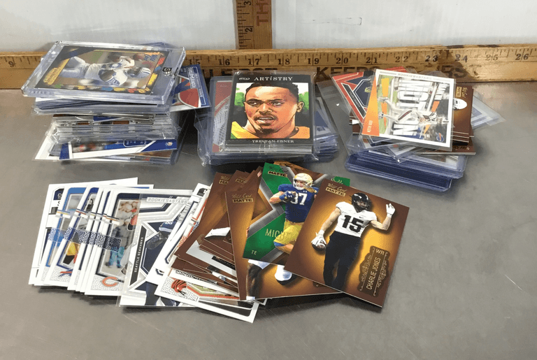 Bag Of Baseball Trading Cards - Sherwood Auctions