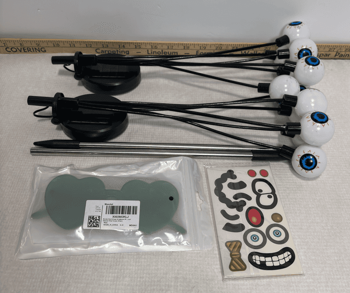 Heart Shaped Sunglasses & Solar Powered Eyeball Yard Decor - Sherwood ...