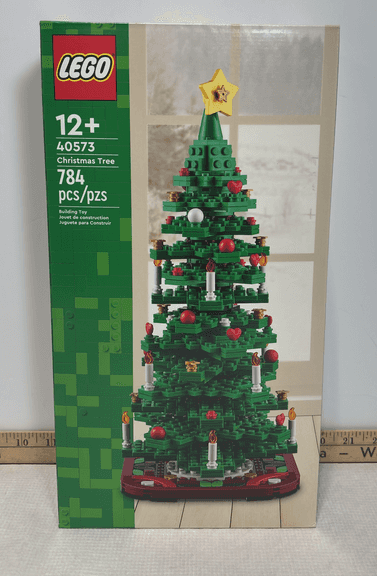 Lego Christmas Tree - Sherwood Auctions