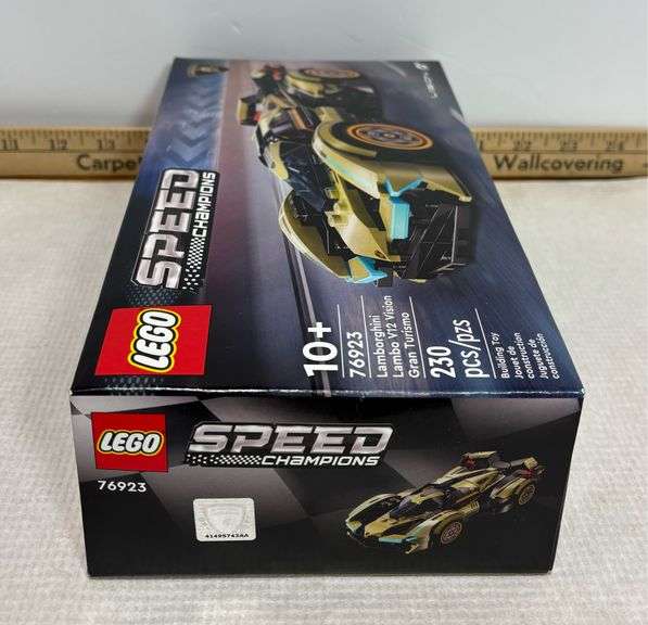 Lamborghini Lambo V12 Vision Gran Turismo Lego Set - Sherwood Auctions