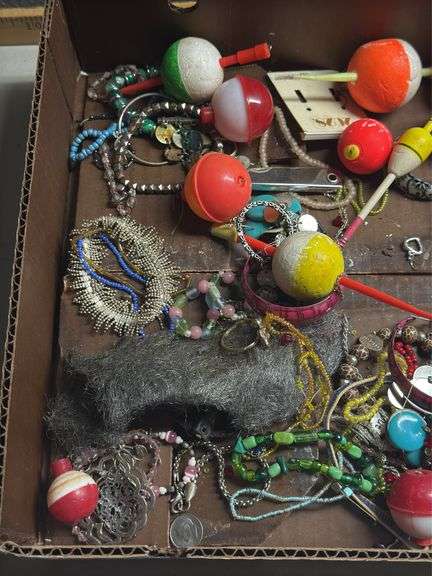 Assorted Jewelry & More - Sherwood Auctions