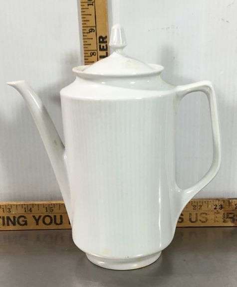 Tea Kettle, Tea Pot, Vase, Hand Mixer and More - Sherwood Auctions