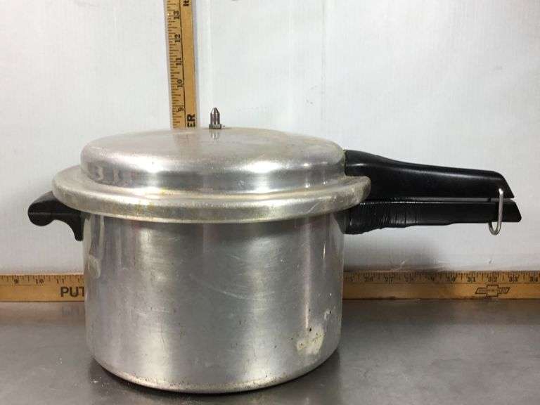 Mirro-Matic 8” Pressure Cooker, Iron and Steamer - Sherwood Auctions