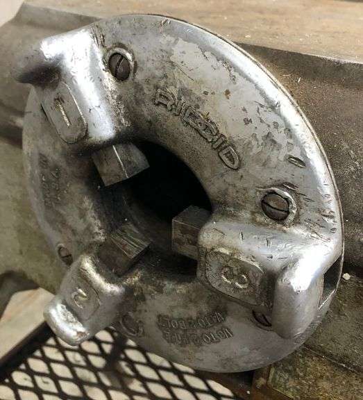 Ridgid 400A Pipe Threader (42”H,42”L,60”D) - Sherwood Auctions
