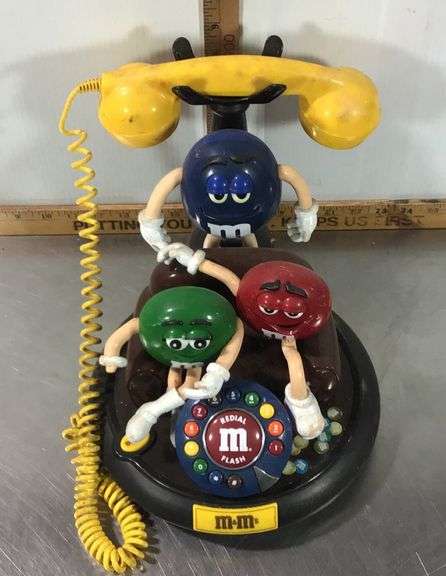 M&M Phone - Sherwood Auctions